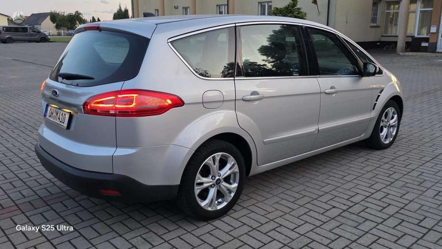 Grey Ford S-Max 2012 in Klaipeda, with an engine capacity of 2.00 L and mileage of 264 thousand km for 4690 €, photo 10 on AUTOMOTO.COM.LV