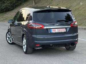 Grey Ford S-Max 2012 in Jonava, with an engine capacity of 2.20 L and mileage of 270 thousand km for 7490 €, photo 7 on AUTOMOTO.COM.LV