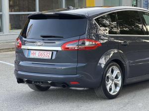 Grey Ford S-Max 2012 in Jonava, with an engine capacity of 2.20 L and mileage of 270 thousand km for 7490 €, photo 9 on AUTOMOTO.COM.LV