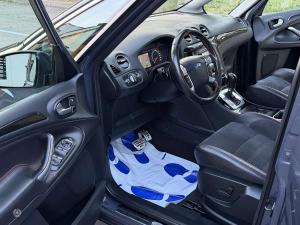 Grey Ford S-Max 2012 in Jonava, with an engine capacity of 2.20 L and mileage of 270 thousand km for 7490 €, photo 19 on AUTOMOTO.COM.LV