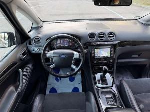 Grey Ford S-Max 2012 in Jonava, with an engine capacity of 2.20 L and mileage of 270 thousand km for 7490 €, photo 24 on AUTOMOTO.COM.LV