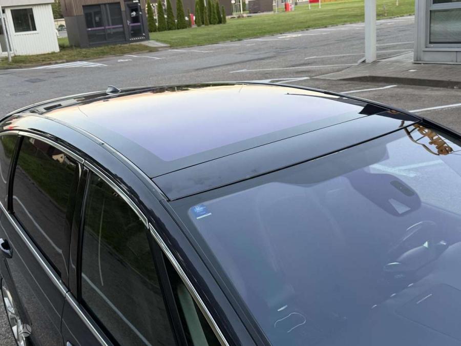 Grey Ford S-Max 2012 in Jonava, with an engine capacity of 2.20 L and mileage of 270 thousand km for 7490 €, photo 36 on AUTOMOTO.COM.LV