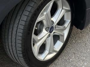 Grey Ford S-Max 2012 in Jonava, with an engine capacity of 2.20 L and mileage of 270 thousand km for 7490 €, photo 40 on AUTOMOTO.COM.LV