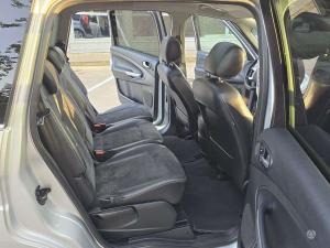 Grey Ford S-Max 2012 in Jonava, with an engine capacity of 2.20 L and mileage of 299 thousand km for 5999 €, photo 13 on AUTOMOTO.COM.LV