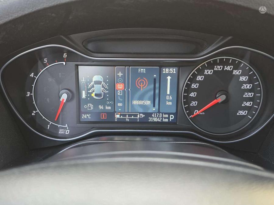 Grey Ford S-Max 2012 in Jonava, with an engine capacity of 2.20 L and mileage of 299 thousand km for 5999 €, photo 22 on AUTOMOTO.COM.LV