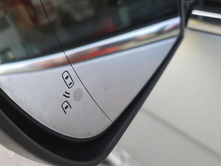 Grey Ford S-Max 2012 in Jonava, with an engine capacity of 2.20 L and mileage of 299 thousand km for 5999 €, photo 33 on AUTOMOTO.COM.LV