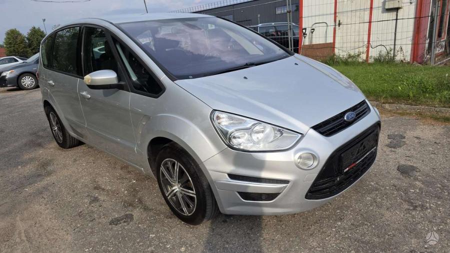 Pelēks Ford S-Max 2012 Šauļi, ar dzinēja tilpumu 2.00 L un nobraukumu 282 tūkst. km par 4850 €, foto 8 vietnē AUTOMOTO.COM.LV