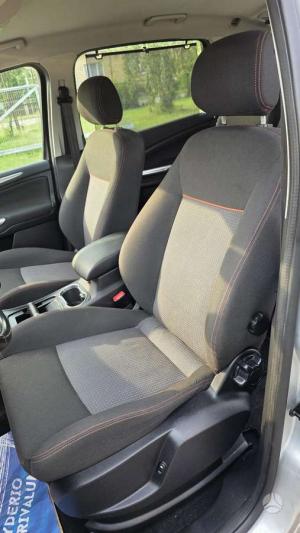 Pelēks Ford S-Max 2012 Šauļi, ar dzinēja tilpumu 2.00 L un nobraukumu 282 tūkst. km par 4850 €, foto 29 vietnē AUTOMOTO.COM.LV