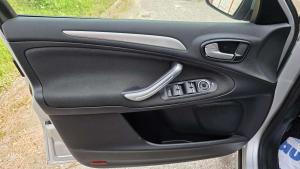Pelēks Ford S-Max 2012 Šauļi, ar dzinēja tilpumu 2.00 L un nobraukumu 282 tūkst. km par 4850 €, foto 31 vietnē AUTOMOTO.COM.LV