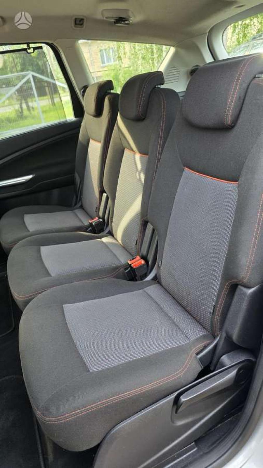 Pelēks Ford S-Max 2012 Šauļi, ar dzinēja tilpumu 2.00 L un nobraukumu 282 tūkst. km par 4850 €, foto 33 vietnē AUTOMOTO.COM.LV