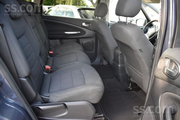 Pelēks Ford S-Max 2012 Kuldīga, ar dzinēja tilpumu 2.00 L un nobraukumu 0 tūkst. km par 4490 €, foto 10 vietnē AUTOMOTO.COM.LV