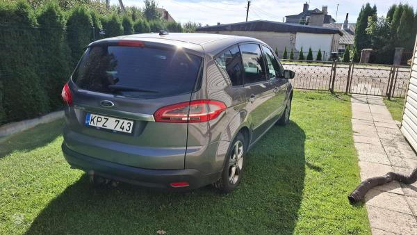 Форд С-Макс 2012 в Каунас на AUTOMOTO.COM.LV Серый Форд С-Макс 2012 в Каунас, объемом двигателя 2.00 л и пробегом 269 тыс. км за 4900 €, фото 5 на AUTOMOTO.COM.LV