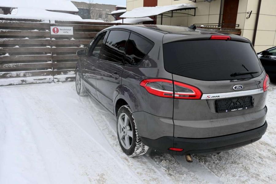 Pelēks Ford S-Max 2013 Kretinga, ar dzinēja tilpumu 2.00 L un nobraukumu 220 tūkst. km par 5950 €, foto 6 vietnē AUTOMOTO.COM.LV