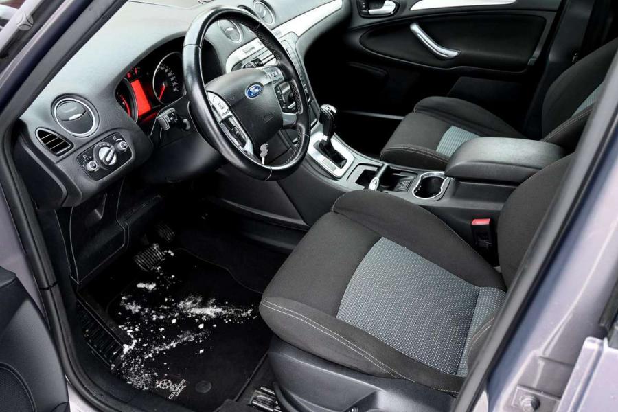 Pelēks Ford S-Max 2013 Kretinga, ar dzinēja tilpumu 2.00 L un nobraukumu 220 tūkst. km par 5950 €, foto 10 vietnē AUTOMOTO.COM.LV