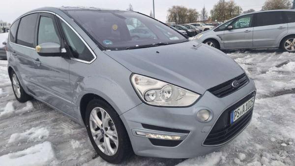 Pelēks Ford S-Max 2013 Marijampole, ar dzinēja tilpumu 2.20 L un nobraukumu 267 tūkst. km par 5450 €, foto 2 vietnē AUTOMOTO.COM.LV