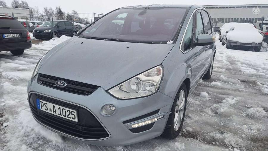 Grey Ford S-Max 2013 in Marijampole, with an engine capacity of 2.20 L and mileage of 267 thousand km for 5450 €, photo 11 on AUTOMOTO.COM.LV