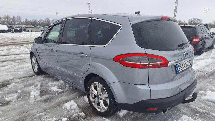 Grey Ford S-Max 2013 in Marijampole, with an engine capacity of 2.20 L and mileage of 267 thousand km for 5450 €, photo 12 on AUTOMOTO.COM.LV