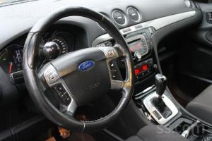 Grey Ford S-Max 2013 in Riga, with an engine capacity of 2.00 L and mileage of 451 thousand km for 2650 €, photo 8 on AUTOMOTO.COM.LV