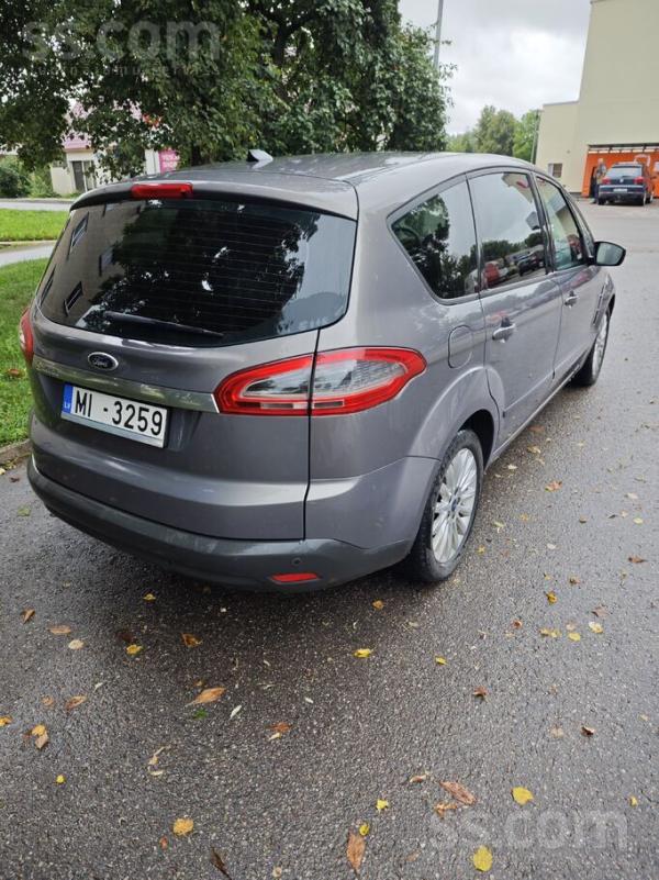 Pelēks Ford S-Max 2013 Daugavpils, ar dzinēja tilpumu 2.00 L un nobraukumu 300 tūkst. km par 4300 €, foto 6 vietnē AUTOMOTO.COM.LV