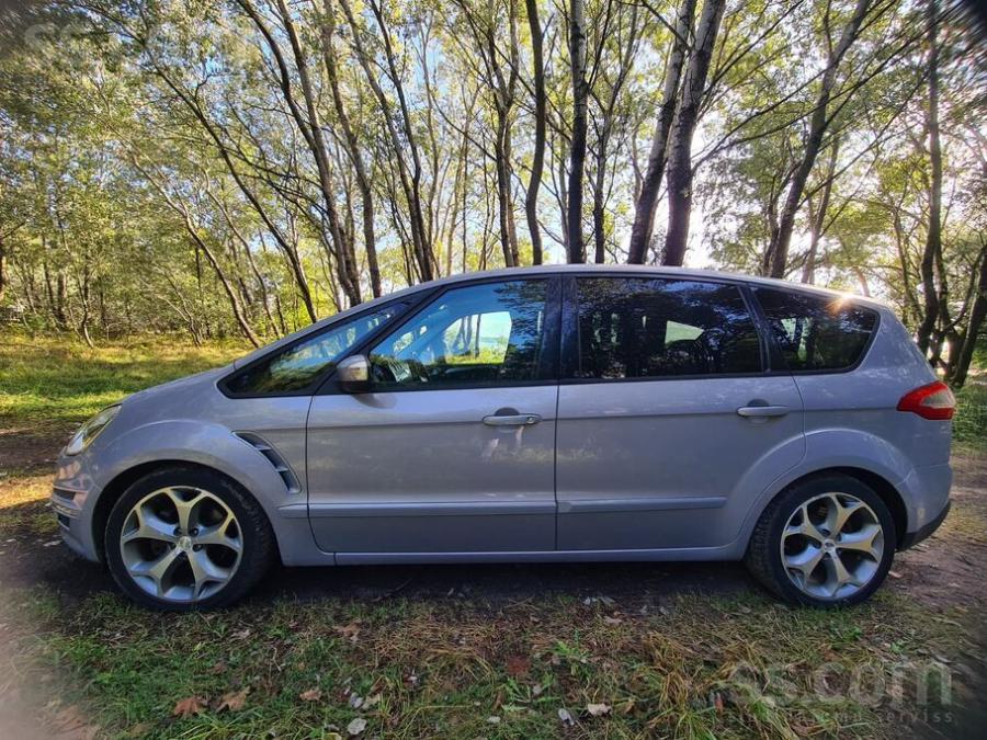 Pelēks Ford S-Max 2013 Rīga, ar dzinēja tilpumu 2.00 L un nobraukumu 245 tūkst. km par 7000 €, foto 5 vietnē AUTOMOTO.COM.LV