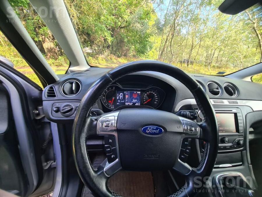 Pelēks Ford S-Max 2013 Rīga, ar dzinēja tilpumu 2.00 L un nobraukumu 245 tūkst. km par 7000 €, foto 16 vietnē AUTOMOTO.COM.LV