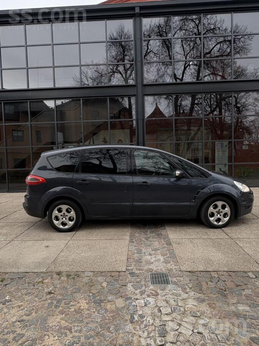 Pelēks Ford S-Max 2013 Kuldīga, ar dzinēja tilpumu 2.00 L un nobraukumu 0 tūkst. km par 4500 €, foto 4 vietnē AUTOMOTO.COM.LV