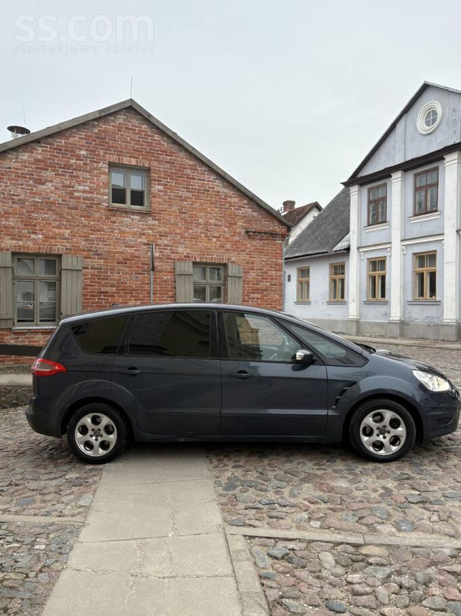 Pelēks Ford S-Max 2013 Kuldīga, ar dzinēja tilpumu 2.00 L un nobraukumu 0 tūkst. km par 4500 €, foto 14 vietnē AUTOMOTO.COM.LV