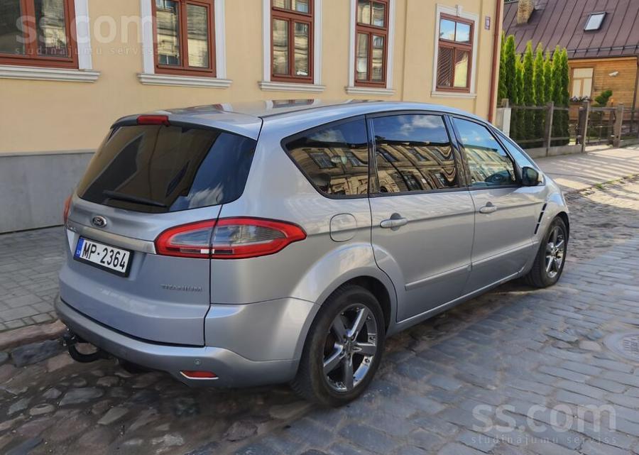 Pelēks Ford S-Max 2013 Jelgava, ar dzinēja tilpumu 2.00 L un nobraukumu 0 tūkst. km par 2990 €, foto 4 vietnē AUTOMOTO.COM.LV