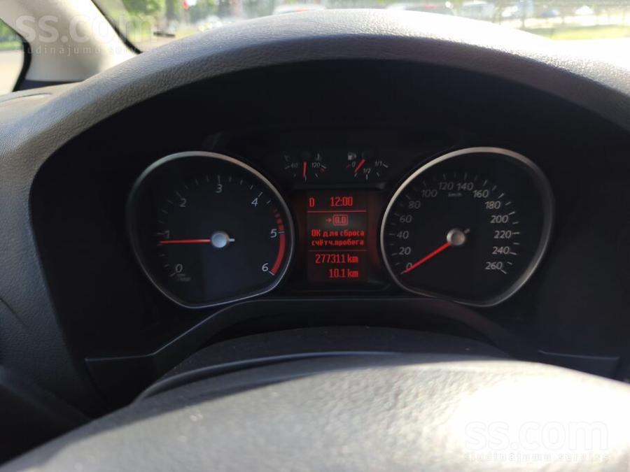 Pelēks Ford S-Max 2013 Jelgava, ar dzinēja tilpumu 2.00 L un nobraukumu 0 tūkst. km par 2990 €, foto 20 vietnē AUTOMOTO.COM.LV
