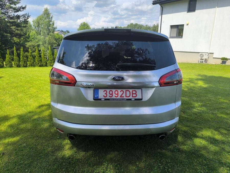 Pelēks Ford S-Max 2013 Birštonas, ar dzinēja tilpumu 2.18 L un nobraukumu 353 tūkst. km par 5700 €, foto 5 vietnē AUTOMOTO.COM.LV