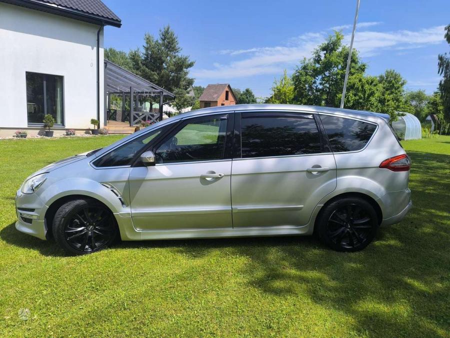 Pelēks Ford S-Max 2013 Birštonas, ar dzinēja tilpumu 2.18 L un nobraukumu 353 tūkst. km par 5700 €, foto 6 vietnē AUTOMOTO.COM.LV