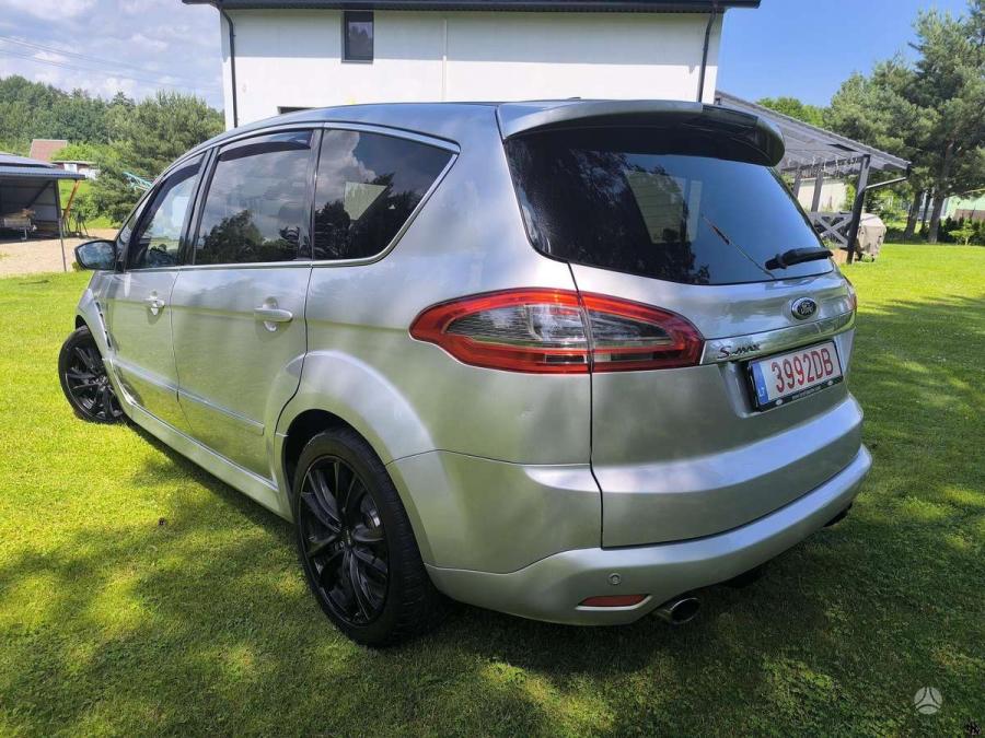 Pelēks Ford S-Max 2013 Birštonas, ar dzinēja tilpumu 2.18 L un nobraukumu 353 tūkst. km par 5700 €, foto 7 vietnē AUTOMOTO.COM.LV