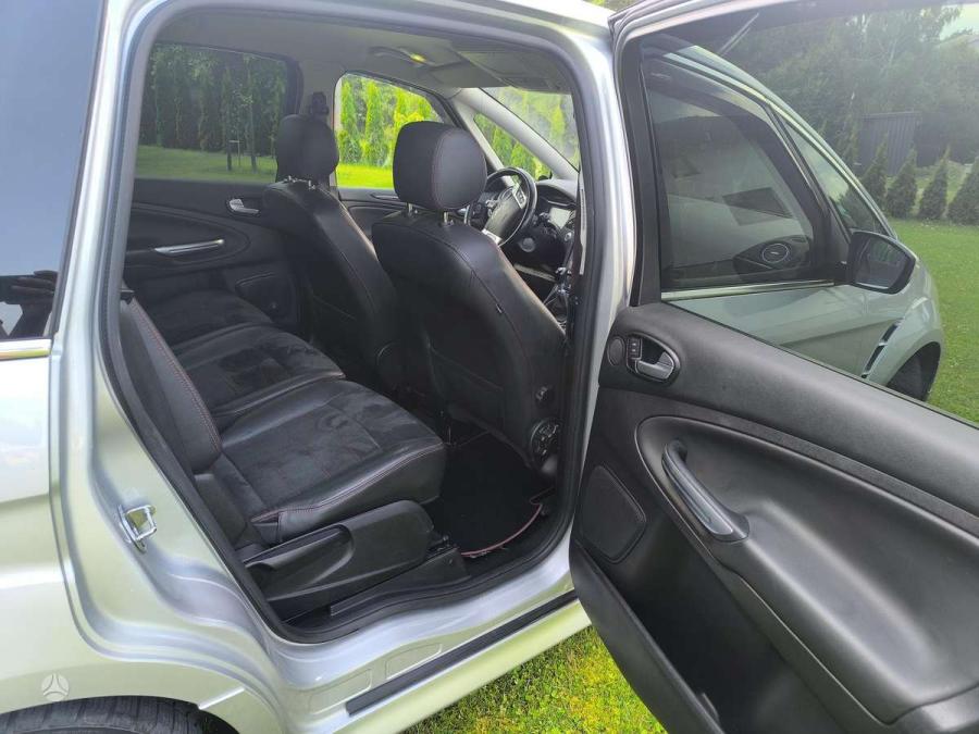 Pelēks Ford S-Max 2013 Birštonas, ar dzinēja tilpumu 2.18 L un nobraukumu 353 tūkst. km par 5700 €, foto 10 vietnē AUTOMOTO.COM.LV