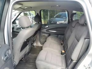 Pelēks Ford S-Max 2013 Kuldīga, ar dzinēja tilpumu 2.00 L un nobraukumu 217 tūkst. km par 6700 €, foto 7 vietnē AUTOMOTO.COM.LV