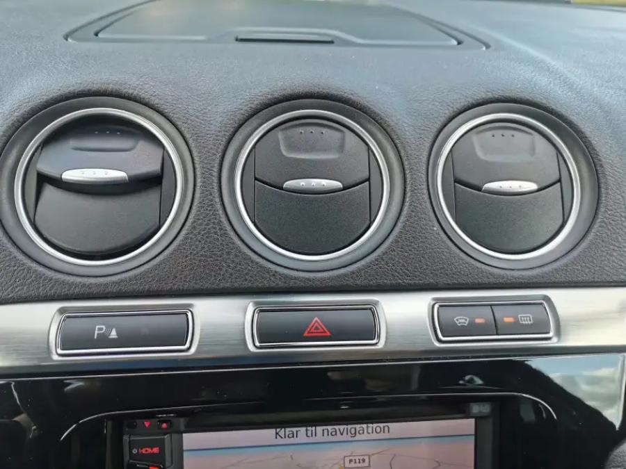 Pelēks Ford S-Max 2013 Kuldīga, ar dzinēja tilpumu 2.00 L un nobraukumu 217 tūkst. km par 6700 €, foto 23 vietnē AUTOMOTO.COM.LV