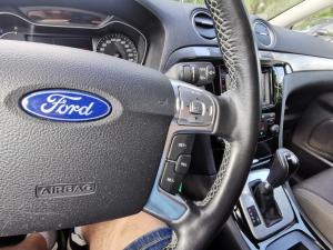 Grey Ford S-Max 2013 in Riga, with an engine capacity of 2.00 L and mileage of 217 thousand km for 6700 €, photo 16 on AUTOMOTO.COM.LV