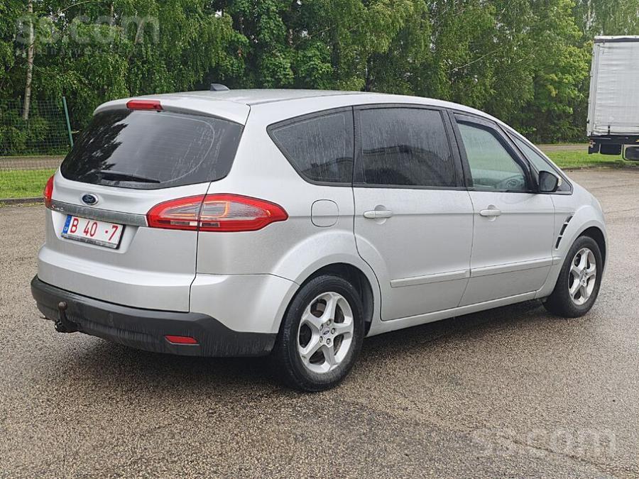 Pelēks Ford S-Max 2013 Tukums, ar dzinēja tilpumu 2.00 L un nobraukumu 322 tūkst. km par 3590 €, foto 5 vietnē AUTOMOTO.COM.LV