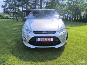 Pelēks Ford S-Max 2013 Birštonas, ar dzinēja tilpumu 2.20 L un nobraukumu 353 tūkst. km par 5500 €, foto 4 vietnē AUTOMOTO.COM.LV