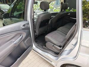 Grey Ford S-Max 2013 in Taurage, with an engine capacity of 2.00 L and mileage of 270 thousand km for 4750 €, photo 14 on AUTOMOTO.COM.LV