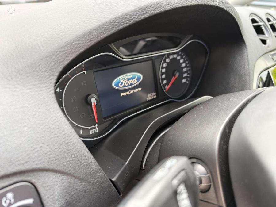 Grey Ford S-Max 2013 in Taurage, with an engine capacity of 2.00 L and mileage of 270 thousand km for 4750 €, photo 16 on AUTOMOTO.COM.LV