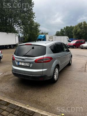 Pelēks Ford S-Max 2013 Rīga, ar dzinēja tilpumu 2.00 L un nobraukumu 257 tūkst. km par 4200 €, foto 7 vietnē AUTOMOTO.COM.LV
