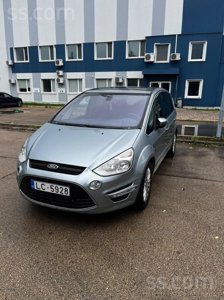 Pelēks Ford S-Max 2013 Rīga, ar dzinēja tilpumu 2.00 L un nobraukumu 257 tūkst. km par 4200 €, foto 8 vietnē AUTOMOTO.COM.LV