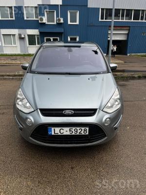 Pelēks Ford S-Max 2013 Rīga, ar dzinēja tilpumu 2.00 L un nobraukumu 257 tūkst. km par 4200 €, foto 9 vietnē AUTOMOTO.COM.LV