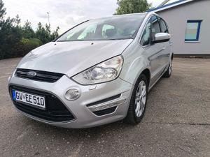 Pelēks Ford S-Max 2013 Radviliškis, ar dzinēja tilpumu 2.00 L un nobraukumu 329 tūkst. km par 4700 €, foto  vietnē AUTOMOTO.COM.LV