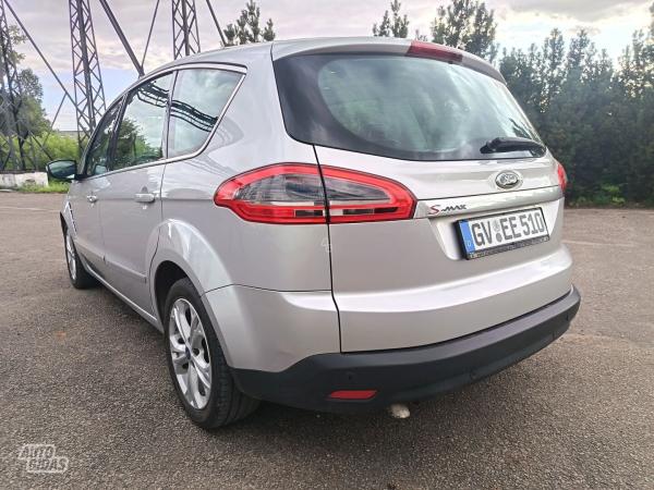 Pelēks Ford S-Max 2013 Radviliškis, ar dzinēja tilpumu 2.00 L un nobraukumu 329 tūkst. km par 4700 €, foto 4 vietnē AUTOMOTO.COM.LV