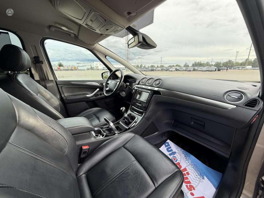 Pelēks Ford S-Max 2013 Marijampole, ar dzinēja tilpumu 1.60 L un nobraukumu 173 tūkst. km par 6100 €, foto 20 vietnē AUTOMOTO.COM.LV