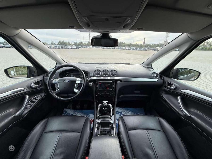 Pelēks Ford S-Max 2013 Marijampole, ar dzinēja tilpumu 1.60 L un nobraukumu 173 tūkst. km par 6100 €, foto 23 vietnē AUTOMOTO.COM.LV