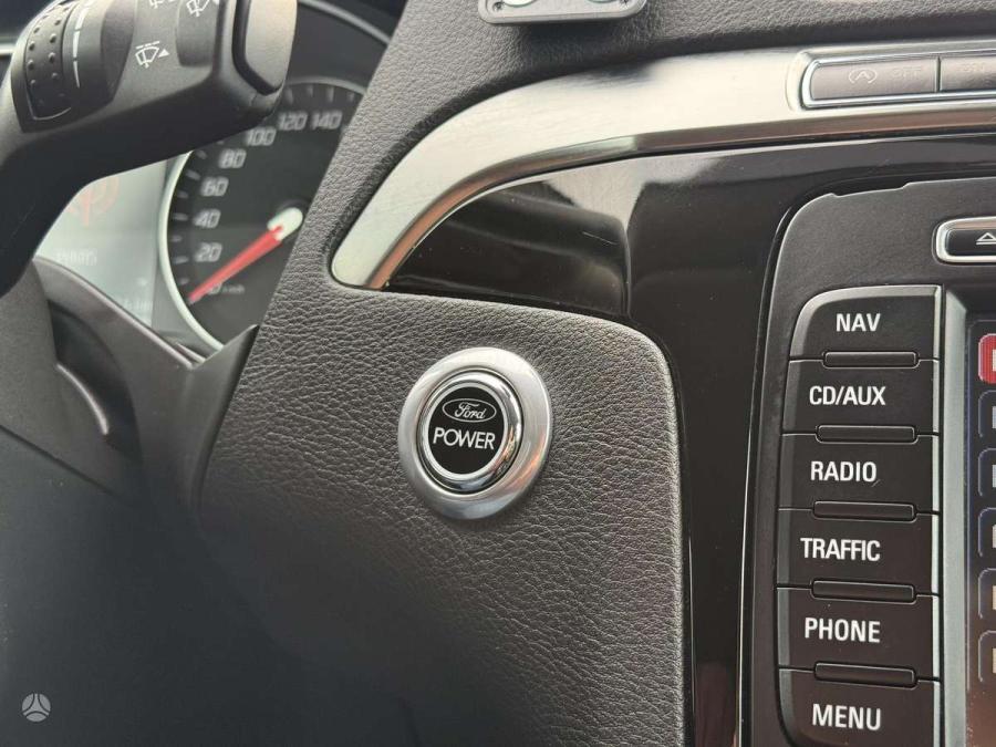 Pelēks Ford S-Max 2013 Marijampole, ar dzinēja tilpumu 1.60 L un nobraukumu 173 tūkst. km par 6100 €, foto 33 vietnē AUTOMOTO.COM.LV