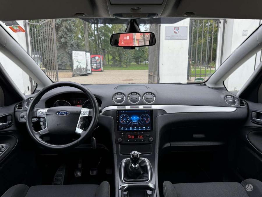 Pelēks Ford S-Max 2013 Viļņa, ar dzinēja tilpumu 2.00 L un nobraukumu 267 tūkst. km par 4750 €, foto 6 vietnē AUTOMOTO.COM.LV