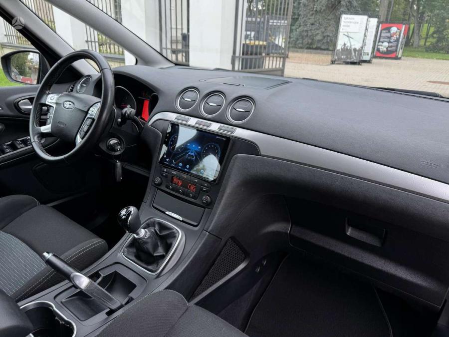 Pelēks Ford S-Max 2013 Viļņa, ar dzinēja tilpumu 2.00 L un nobraukumu 267 tūkst. km par 4750 €, foto 11 vietnē AUTOMOTO.COM.LV